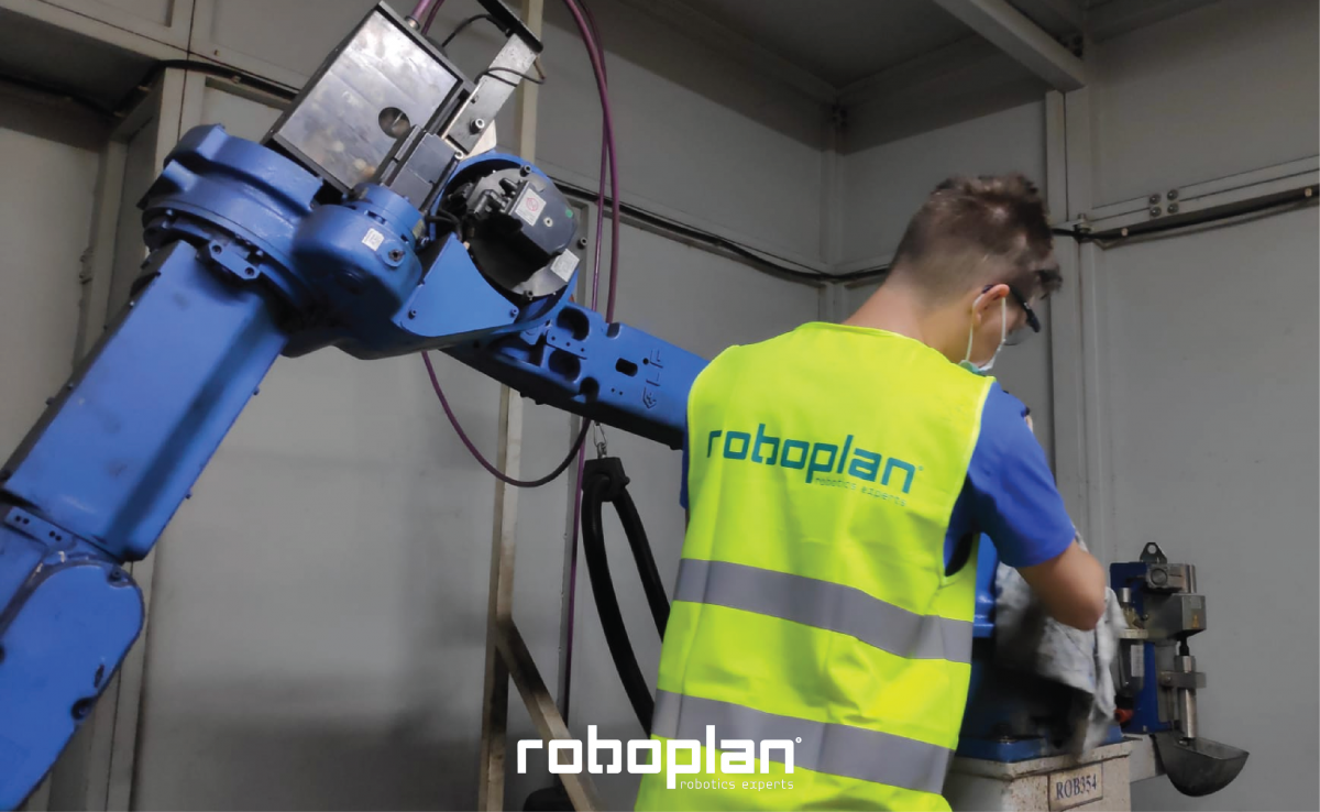 ROBOPLAN TEAM PERFORMED PREVENTIVE MAINTENANCE ON OVER 200 ROBOTS IN ...